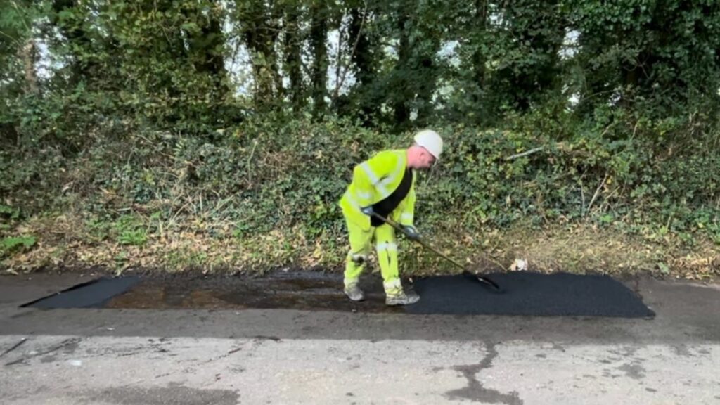 Record £83.6 million Government funding for roads - News